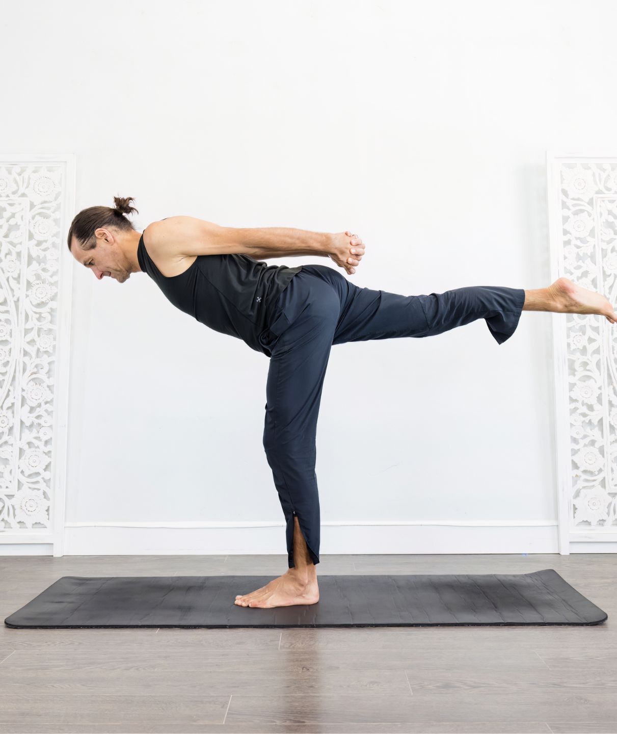 Yoga for men over 40. Online Course with Dave Porter.